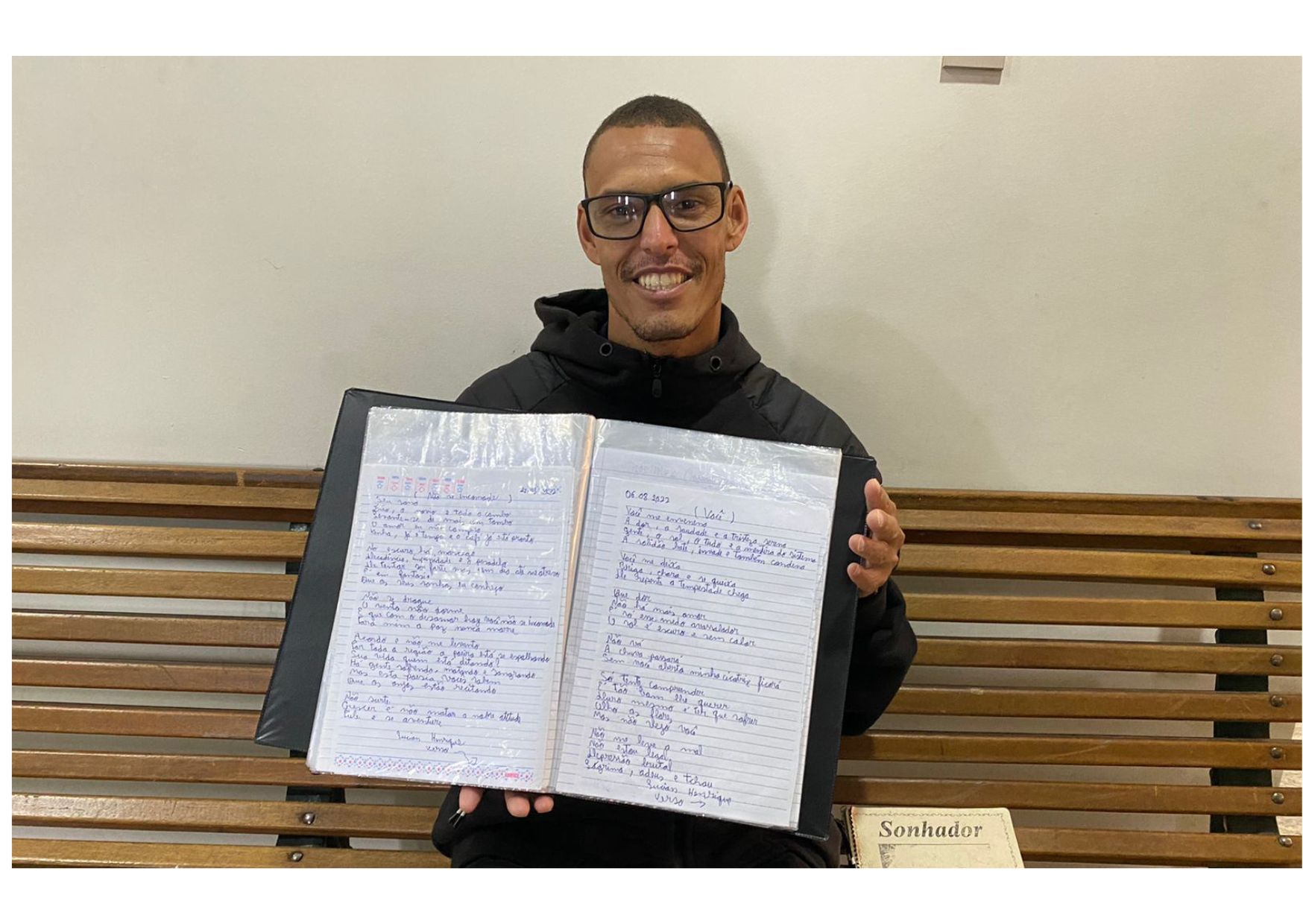 Conheça Lucian, ex-aluno da APAE que transforma sentimento em poesia